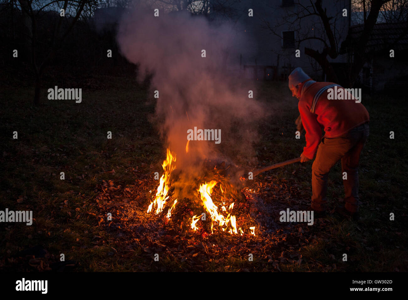 Man burning vegetation hi-res stock photography and images - Alamy