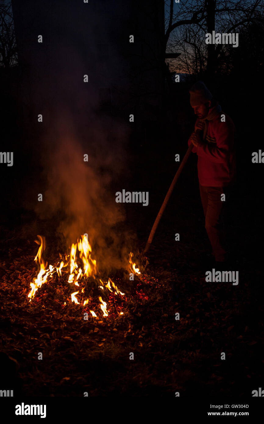 Man burning vegetation hi-res stock photography and images - Alamy