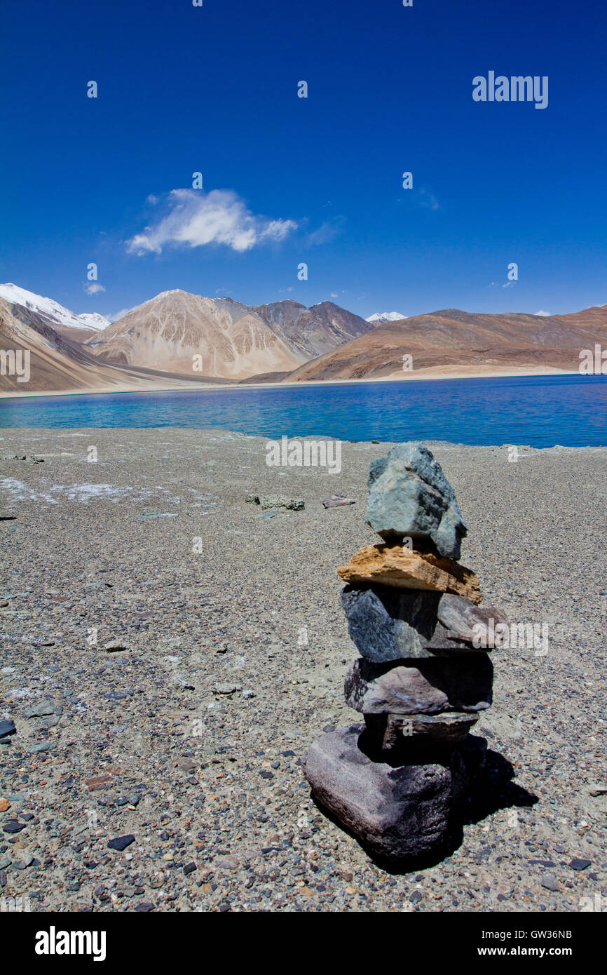 Pangong tso hi-res stock photography and images - Alamy