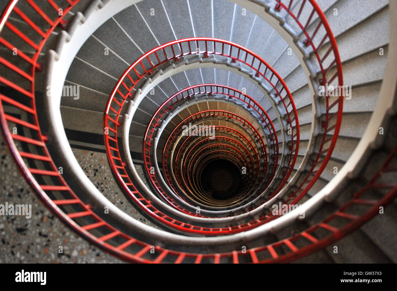 Snail architecture hi-res stock photography and images - Alamy