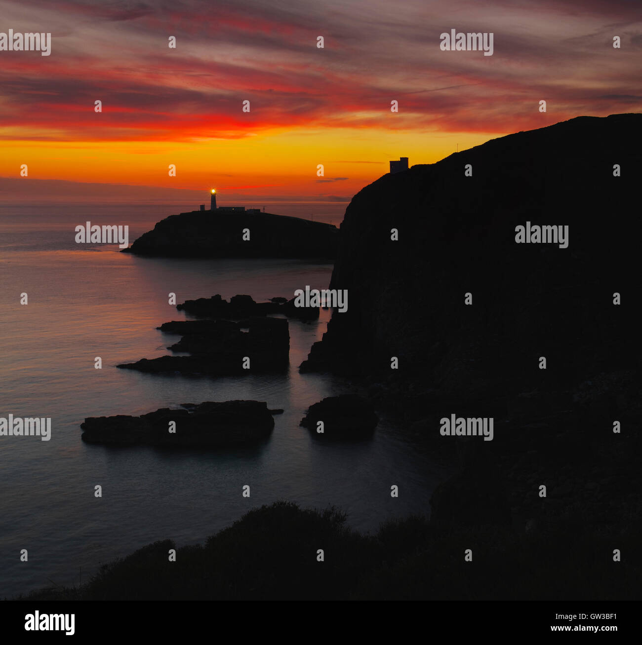 South Stack Lighthouse at Sunset, Isle of Anglesey Stock Photo - Alamy