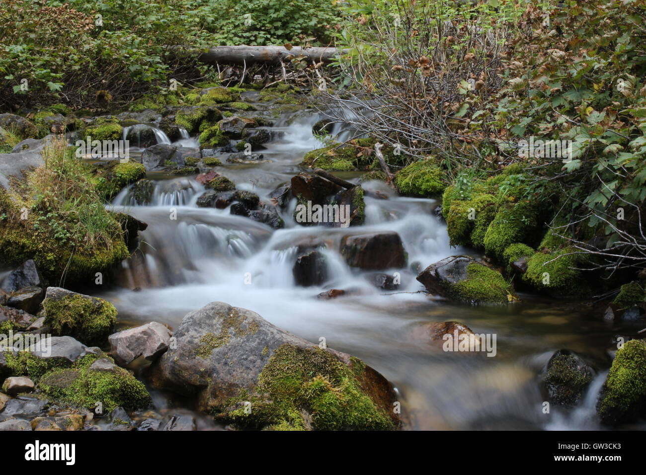 Soft flowing water hi-res stock photography and images - Alamy