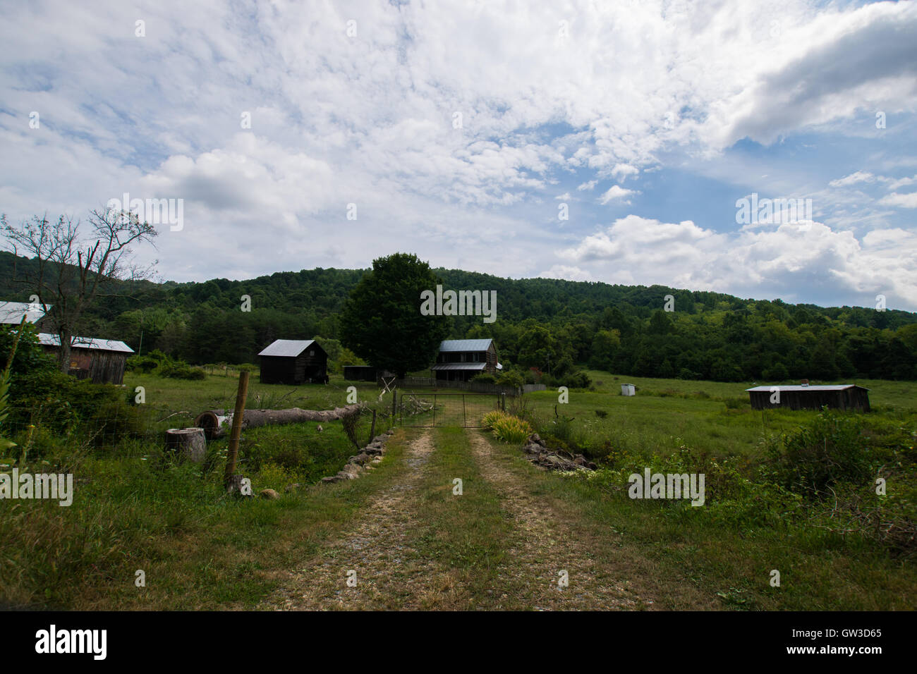 Scenic Landscape of Elkton, Virginia around Shenandoah National Park ...
