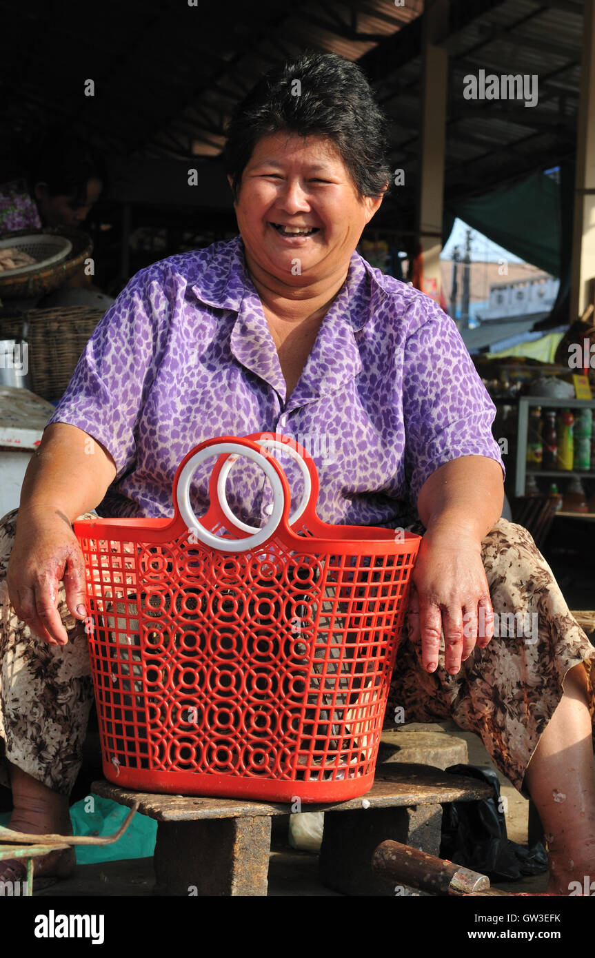 Kompong Thom, Market - female shopkeeper Stock Photo - Alamy