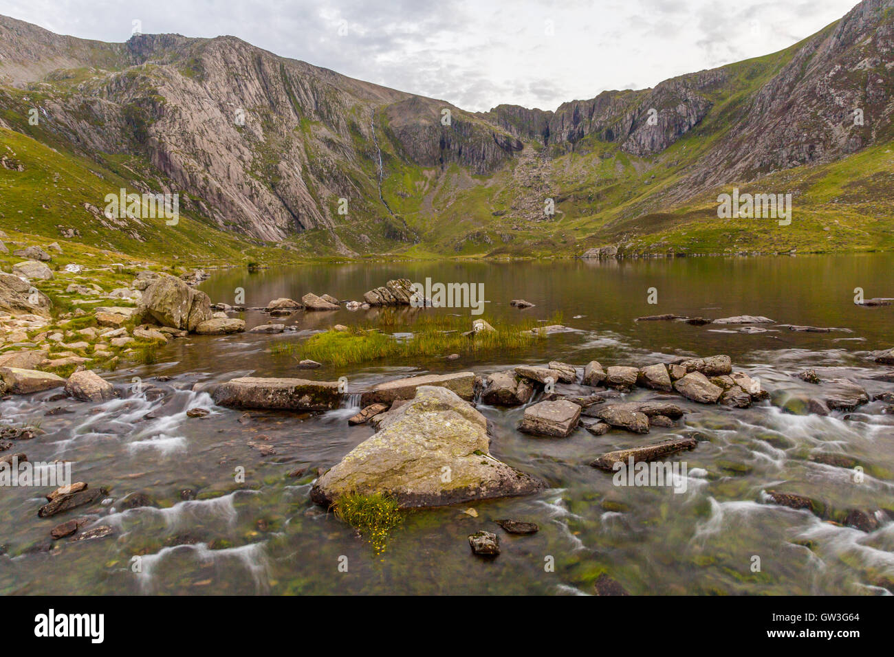 Cwm idwal snowdonia wales hi-res stock photography and images - Alamy