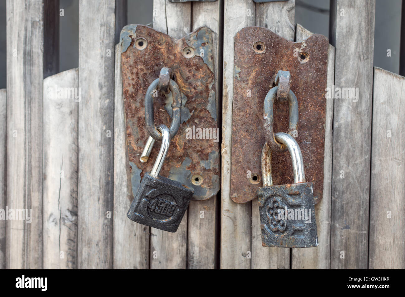 Antique locked door hi-res stock photography and images - Alamy