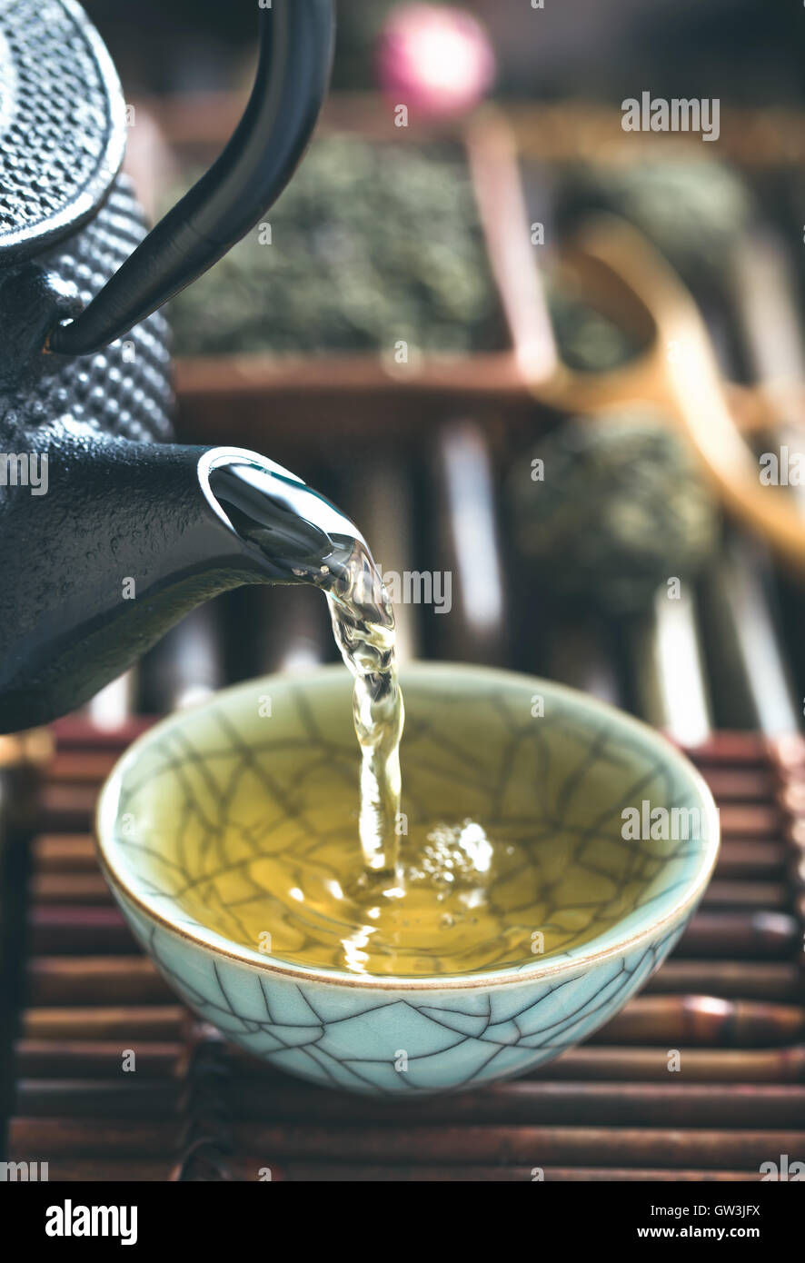 Hot iron pouring hi-res stock photography and images - Alamy