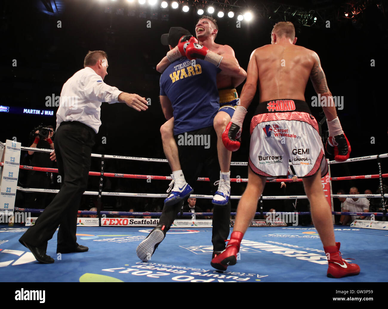 Martin Ward celebrates his victory over Andy Townend during the vacant ...