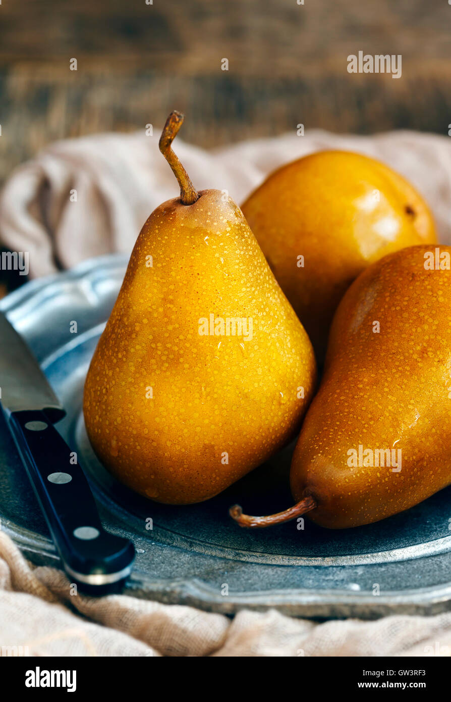 Still life organic hi-res stock photography and images - Alamy