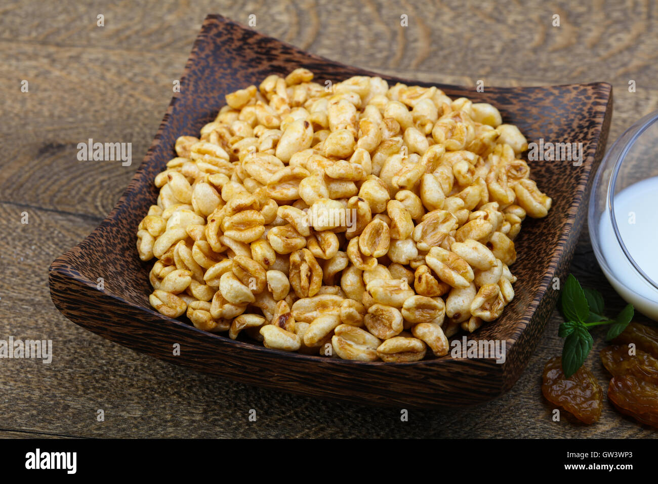 Rise flakes with milk, raisin and mint leaves Stock Photo - Alamy