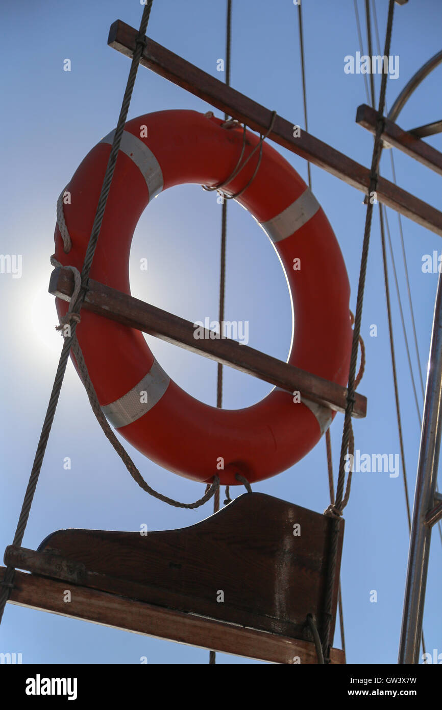 Boat without sail hi-res stock photography and images - Alamy