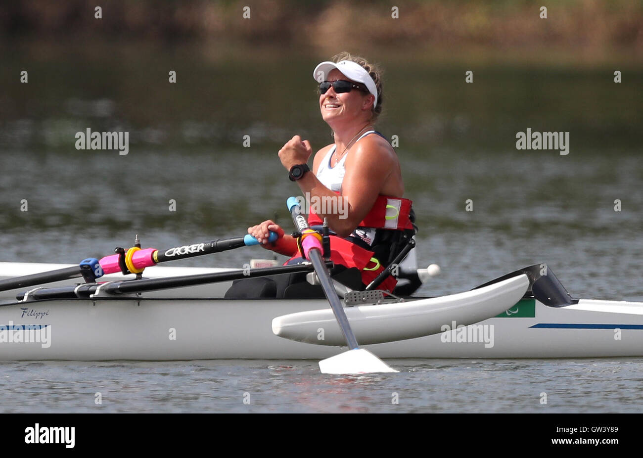 Great Britain's Rachel Morris celebrates winning gold in the AS Women's ...