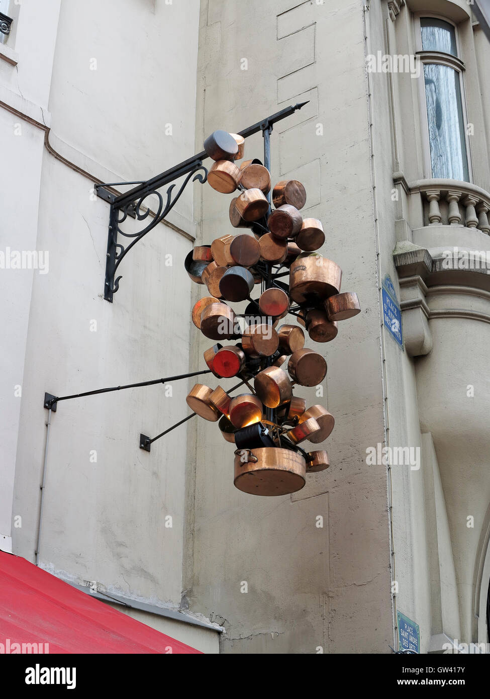 Large group of pots Stock Photo - Alamy