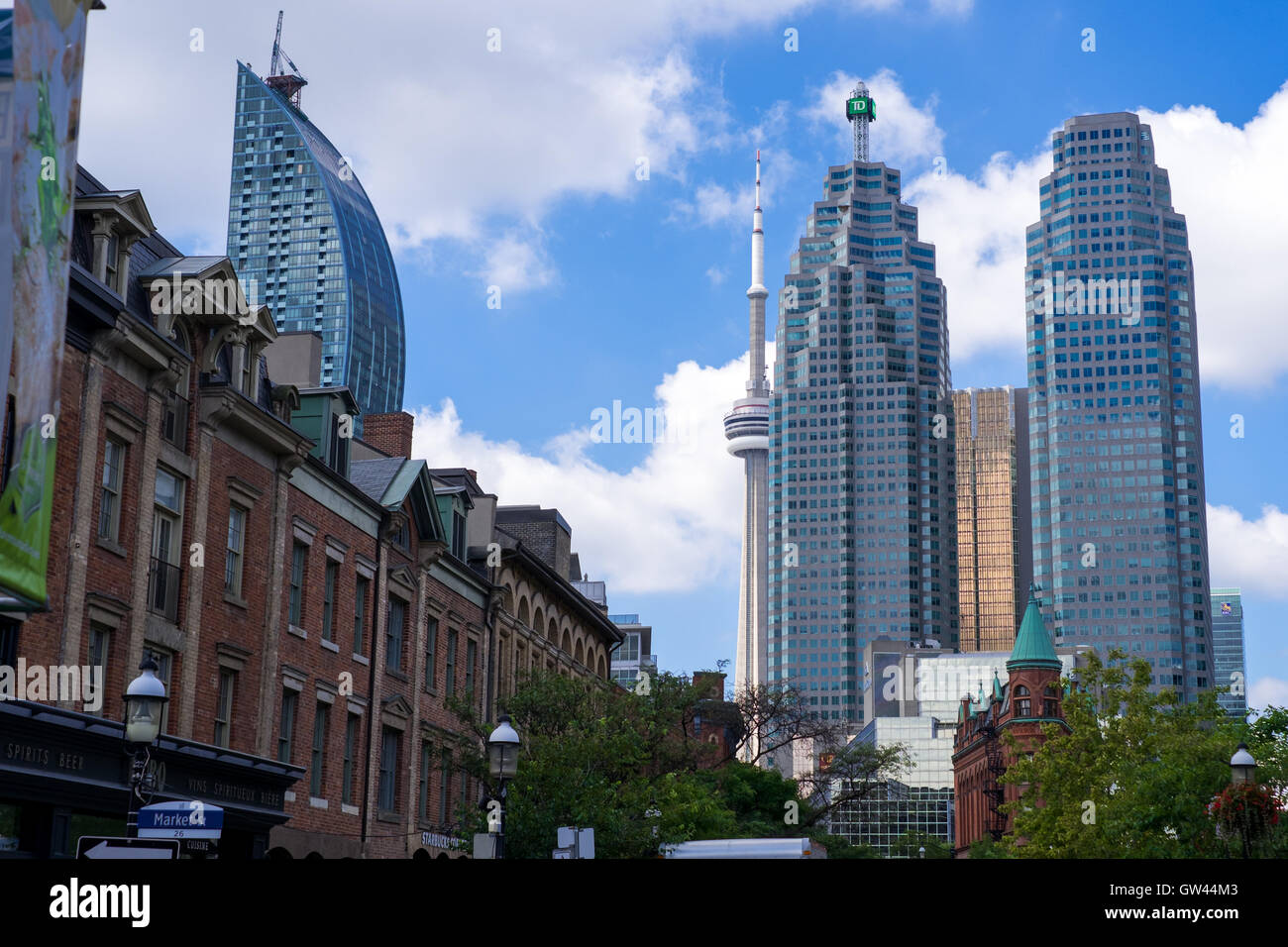 Toronto living place hi-res stock photography and images - Alamy