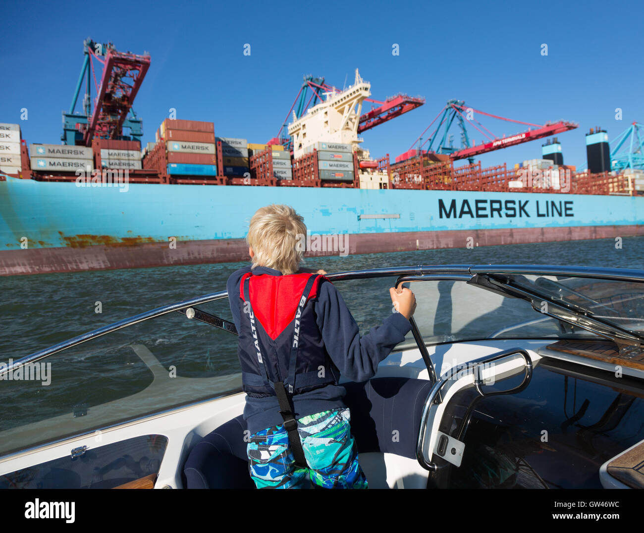 The worlds largest container ship hi-res stock photography and images ...