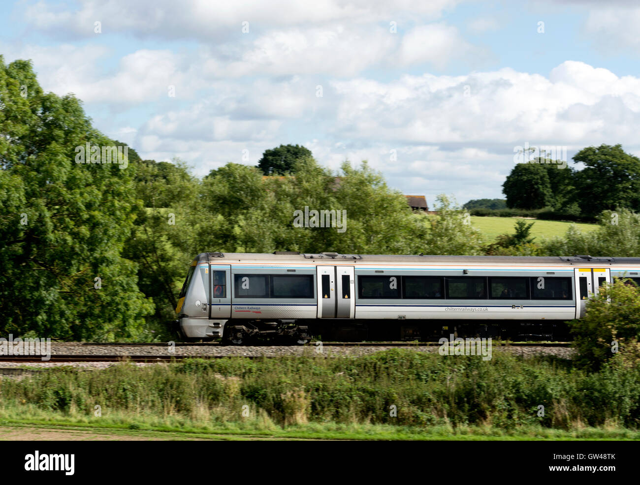 Chiltern Railways train at Hatton, Warwickshire, UK Stock Photo - Alamy