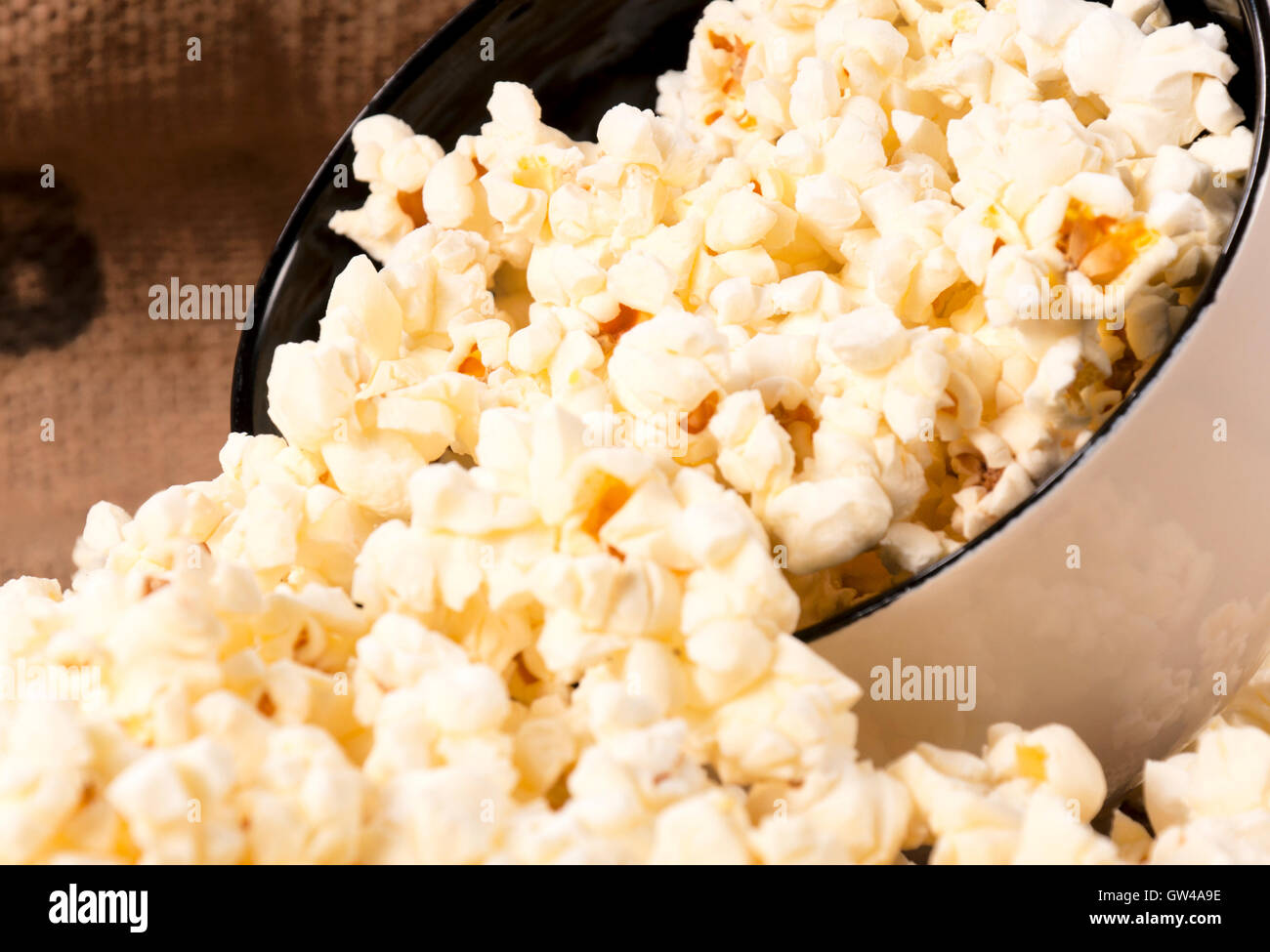 Splashed pop corn hi-res stock photography and images - Alamy