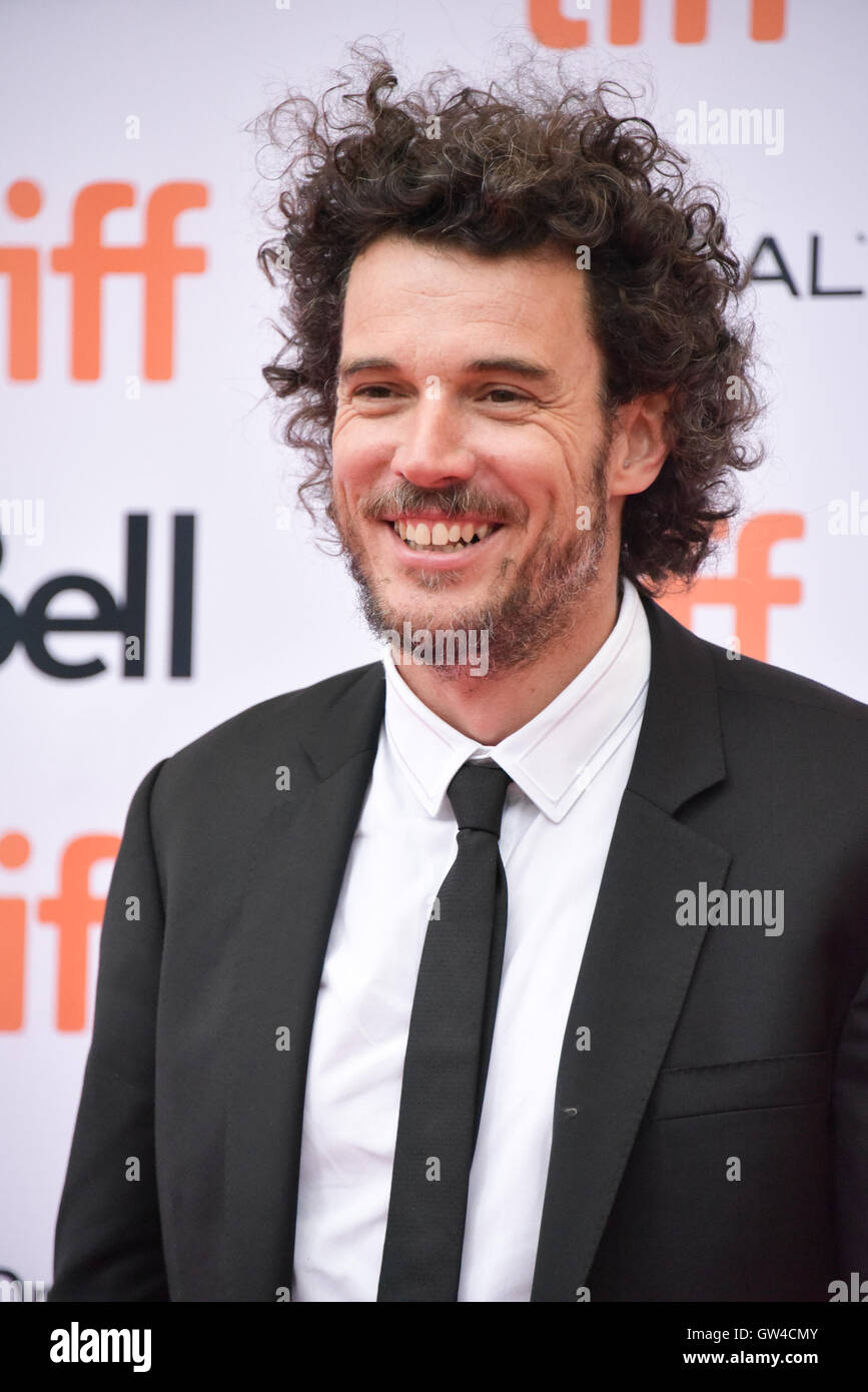 David and the lion hi-res stock photography and images - Alamy