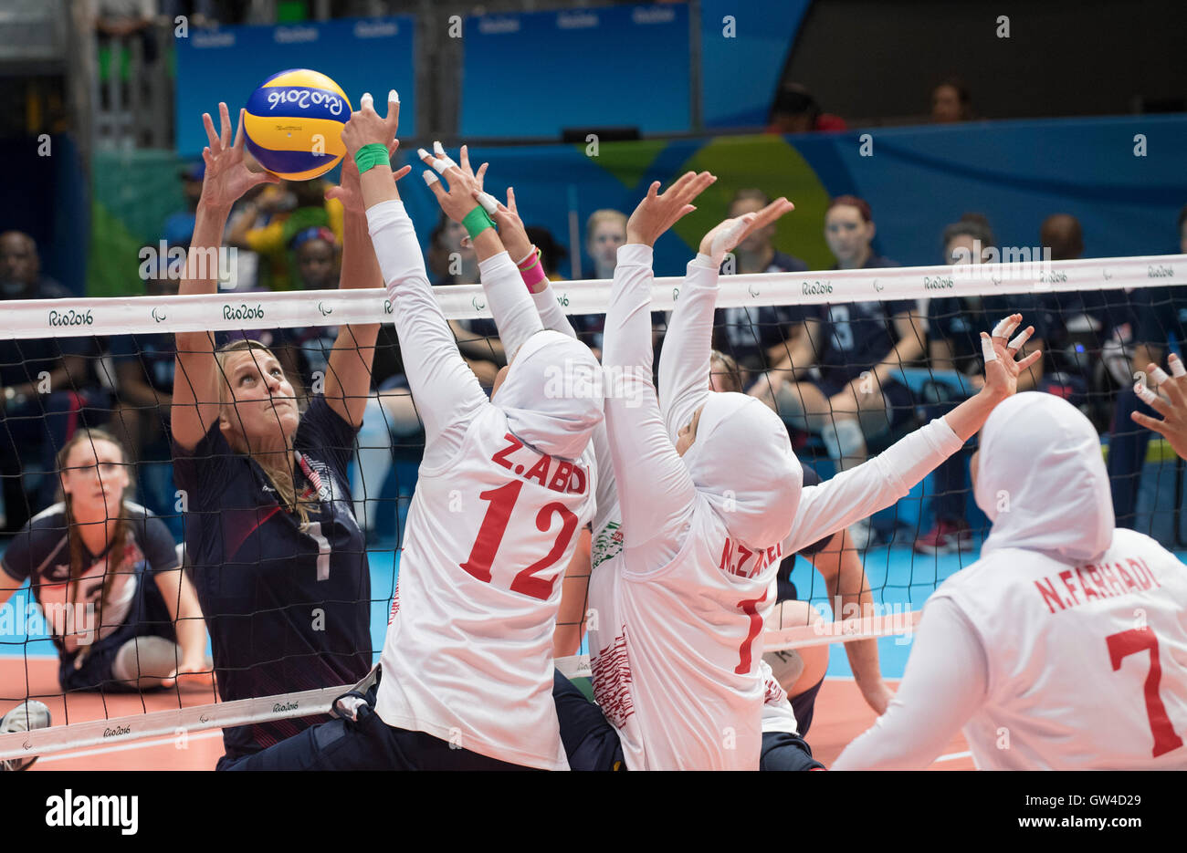 Rio De Janeiro, Brz. 10th Sep, 2016. USA's Lora Webster finds the ...