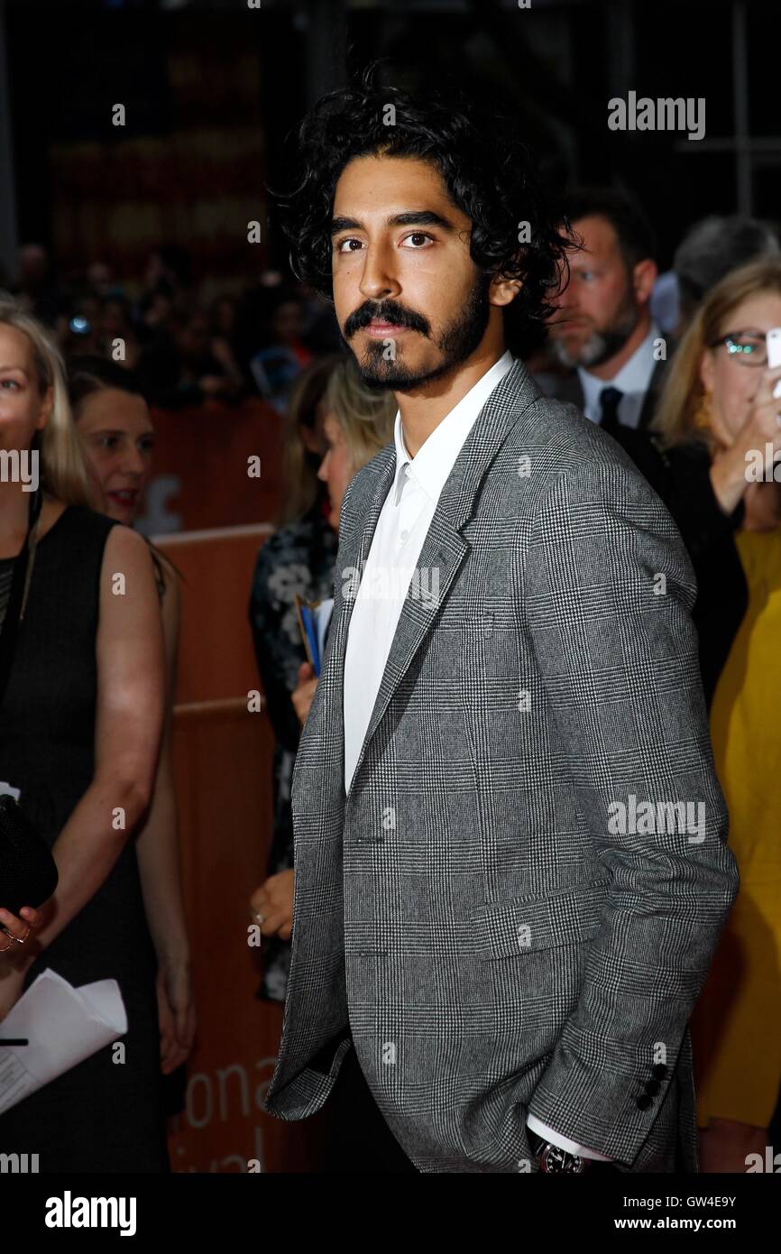 Dev patel lion hi-res stock photography and images - Alamy