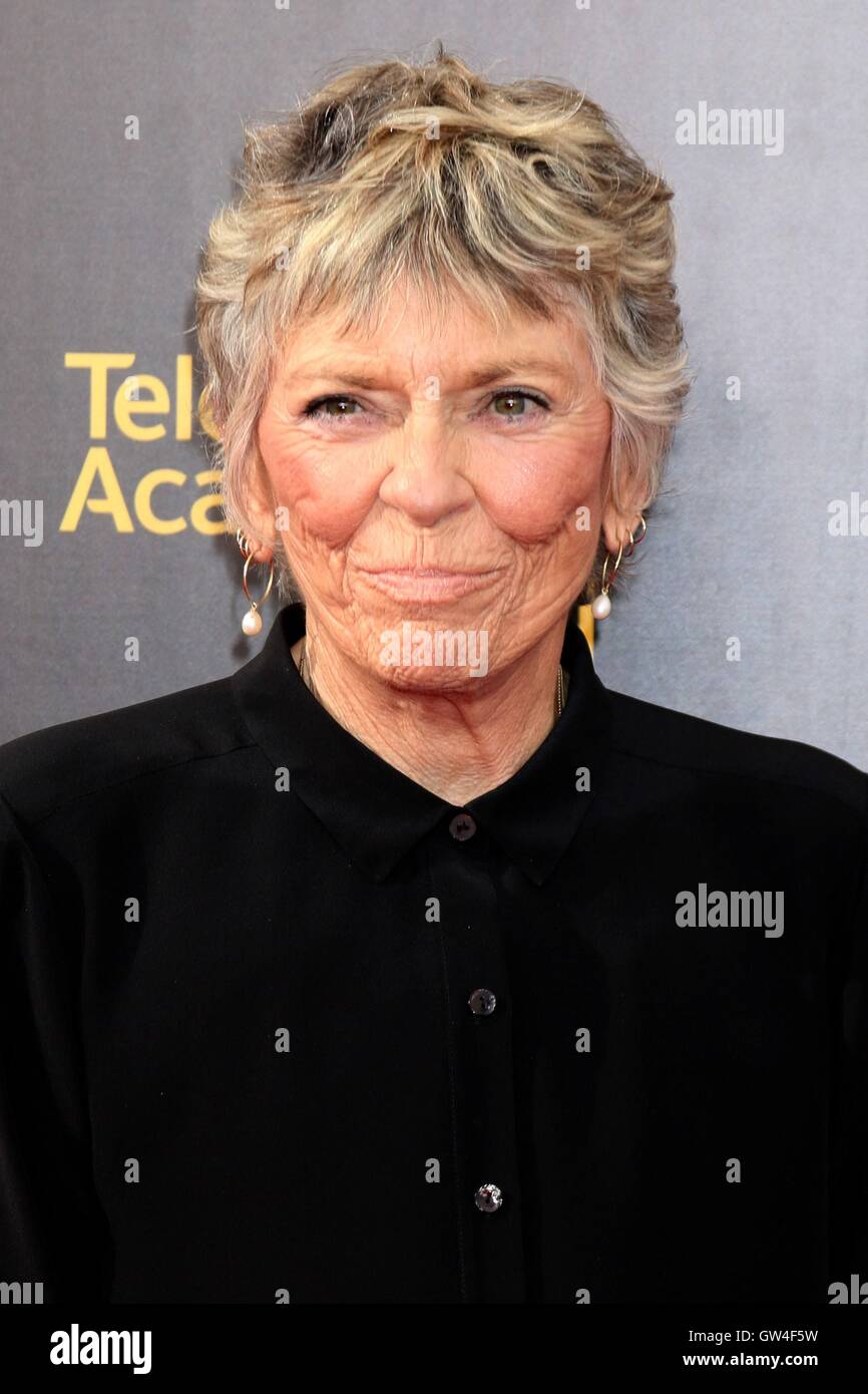 Linda Ellerbee High Resolution Stock Photography and Images - Alamy