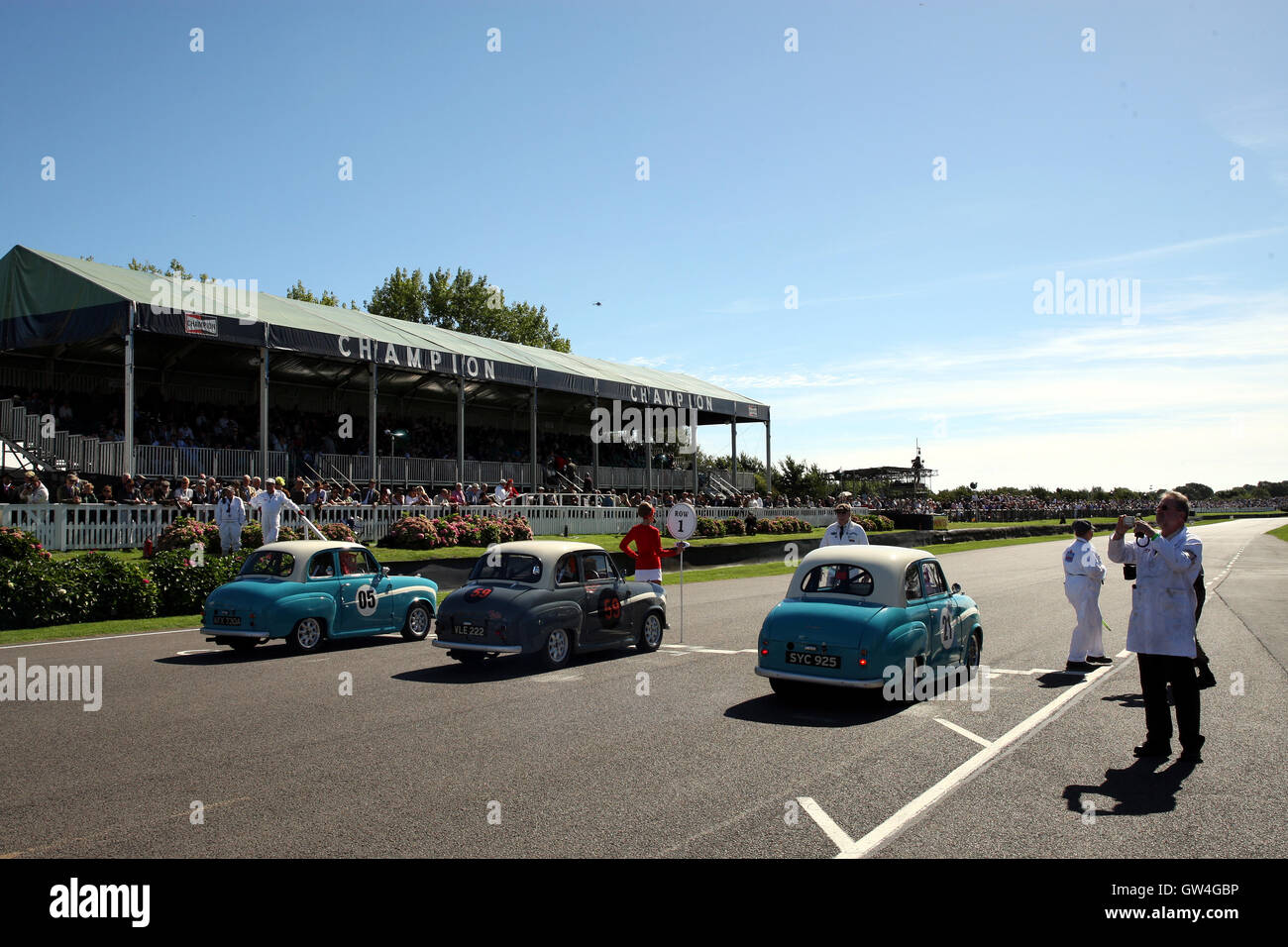 UK. 11th September, 2016. St Mary's Trophy, front row of the grid, 10/9 ...