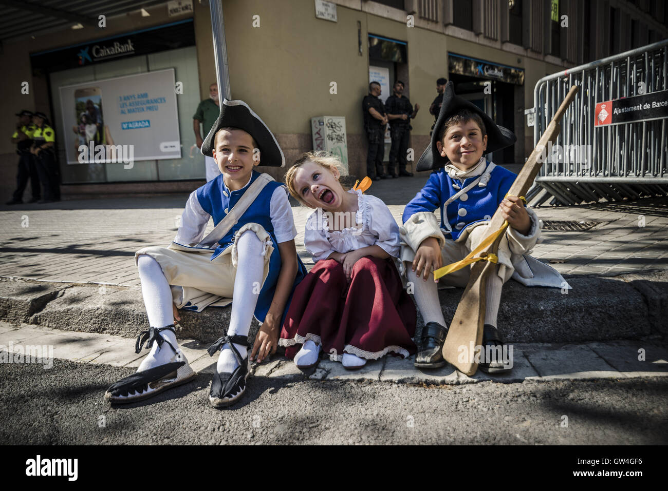 Barcelona, Catalonia, Spain. 11th September, 2016. Little children in ...