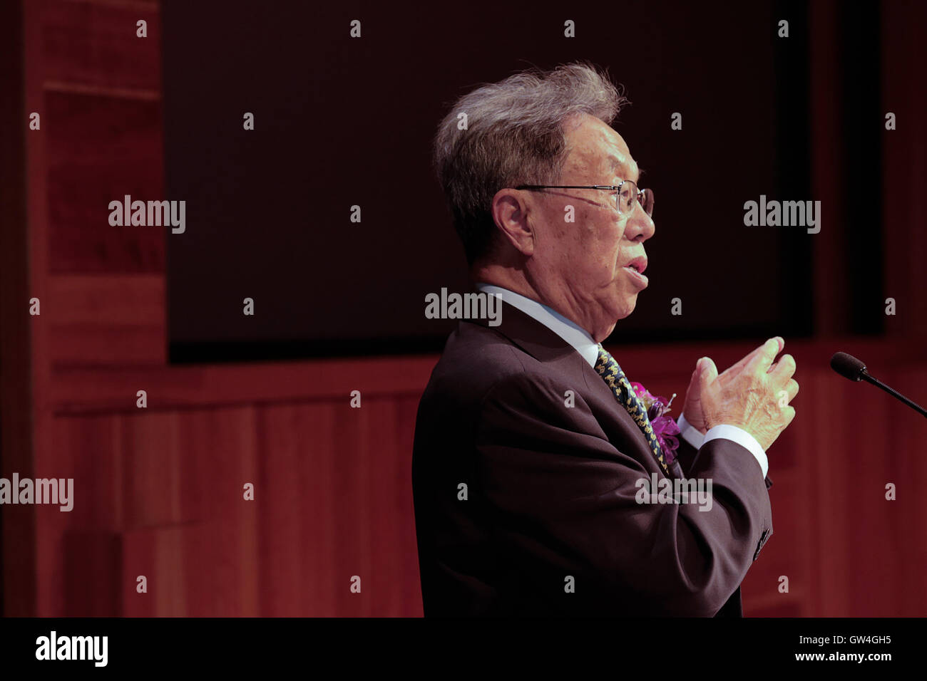 Wang Meng Stock Photos & Wang Meng Stock Images - Alamy