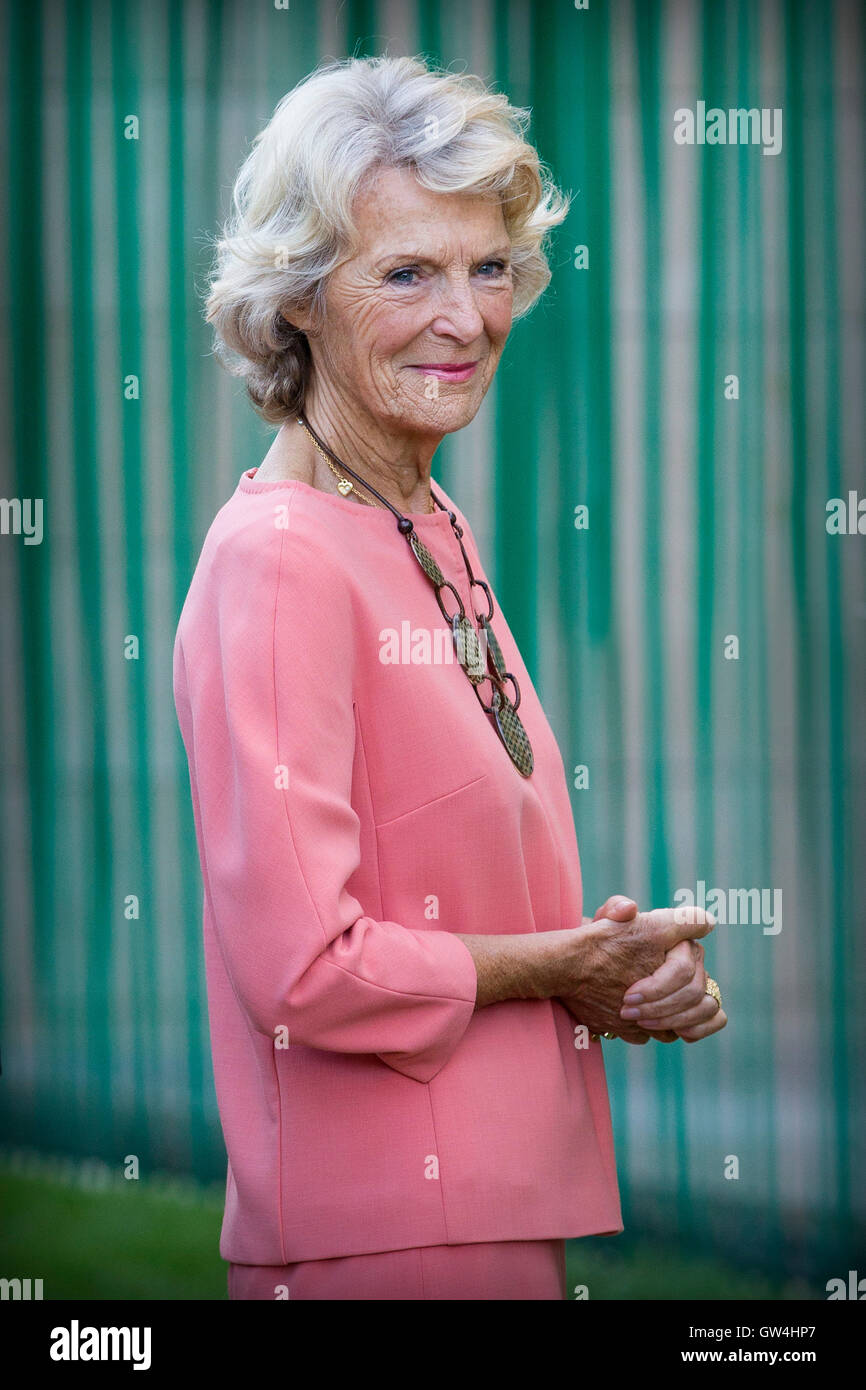 Princess Irene of The Netherlands opens the new museum Voorlinden in ...