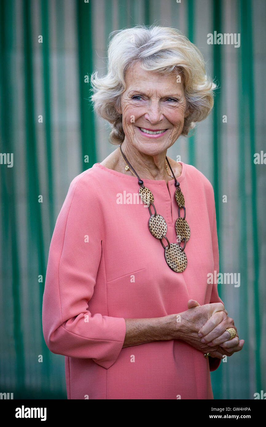 Princess Irene of The Netherlands opens the new museum Voorlinden in ...