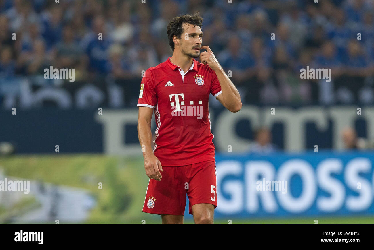 Bayern's Mats Hummels in action during the Bundesliga soccer match ...