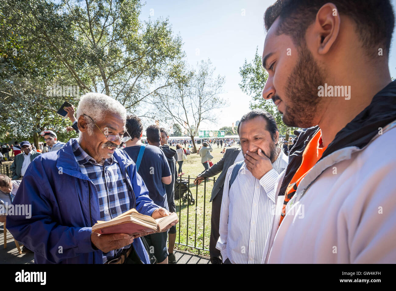 Talk to deity hi-res stock photography and images - Alamy