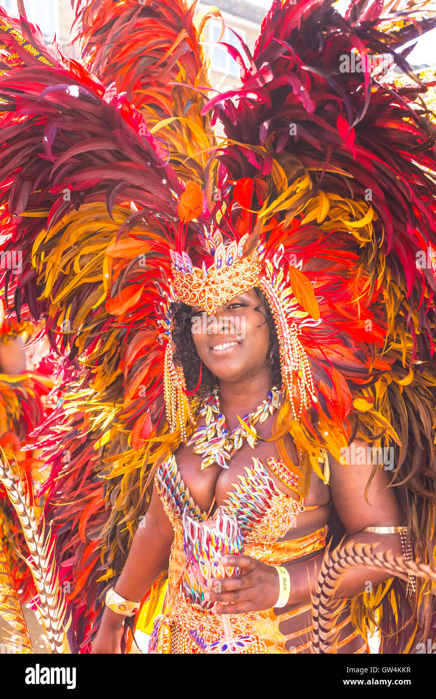 Flamboyant costume hi-res stock photography and images - Alamy