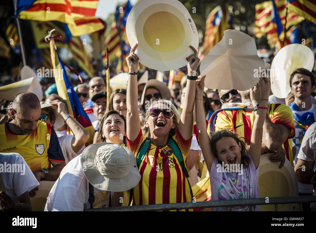 Barcelona, Catalonia, Spain. 11th Sep, 2016. Pro-independence Catalans ...