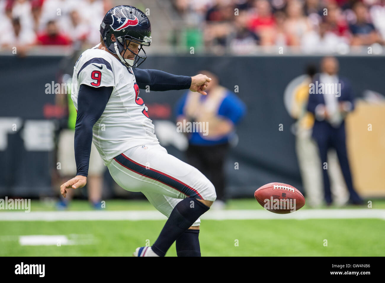 Houston, Texas, USA. 11th Sep, 2016. Houston Texans punter Shane ...