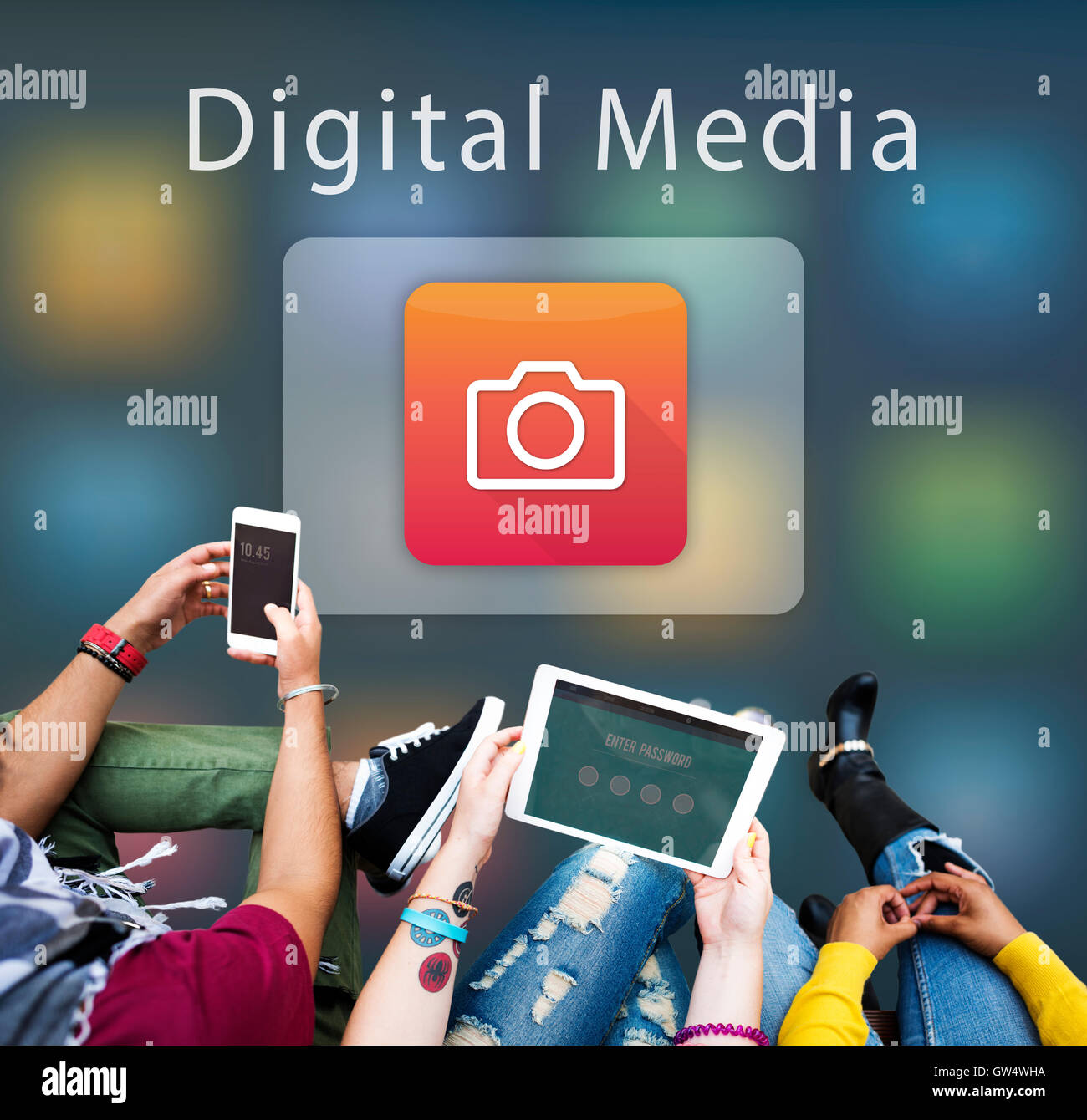 Digital media hi-res stock photography and images - Alamy