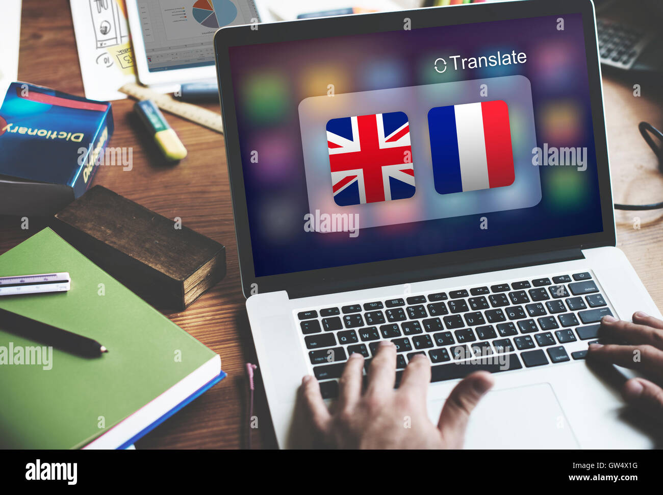 Hands flags different countries hi-res stock photography and images - Alamy