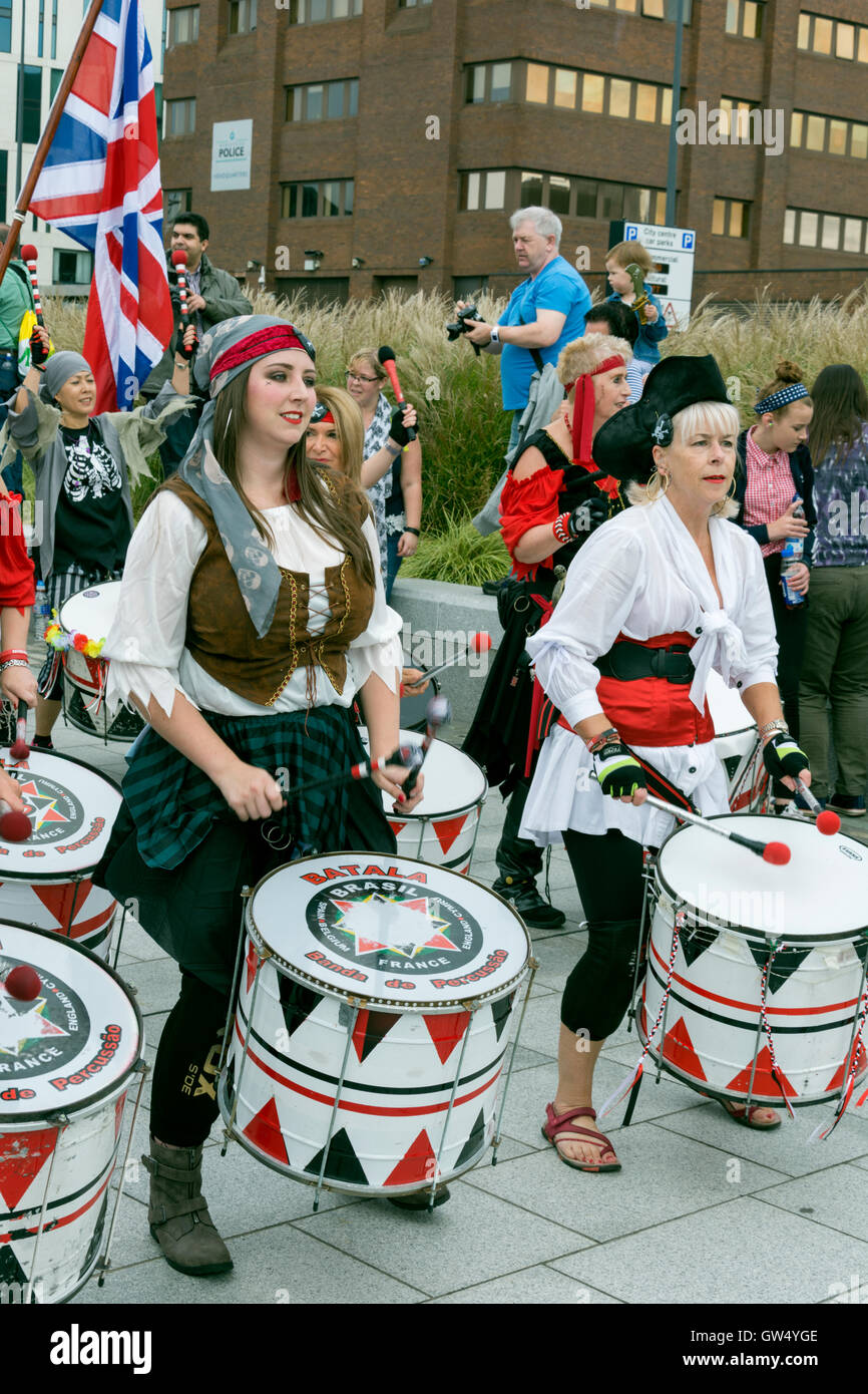 Jolly Roger flying over Liverpool Liverpool Pirate festival Stock Photo ...