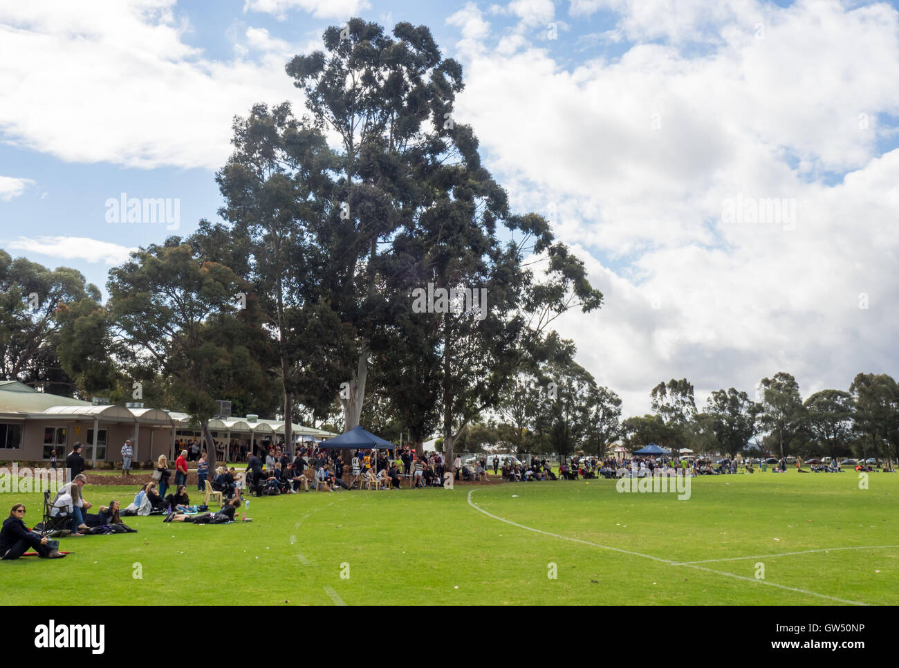 Australian sports oval hi-res stock photography and images - Alamy
