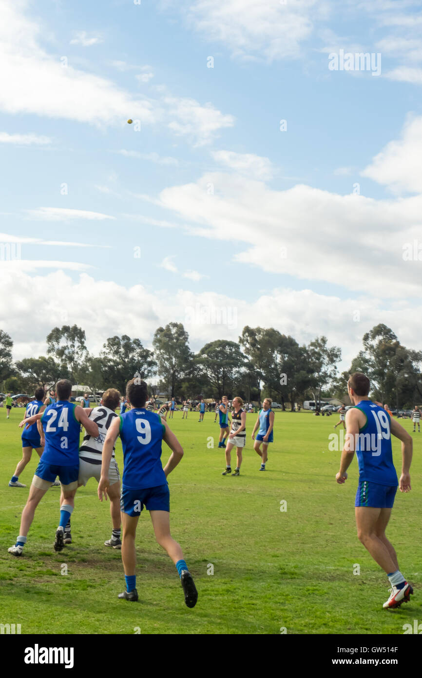 Australian rules hi-res stock photography and images - Alamy