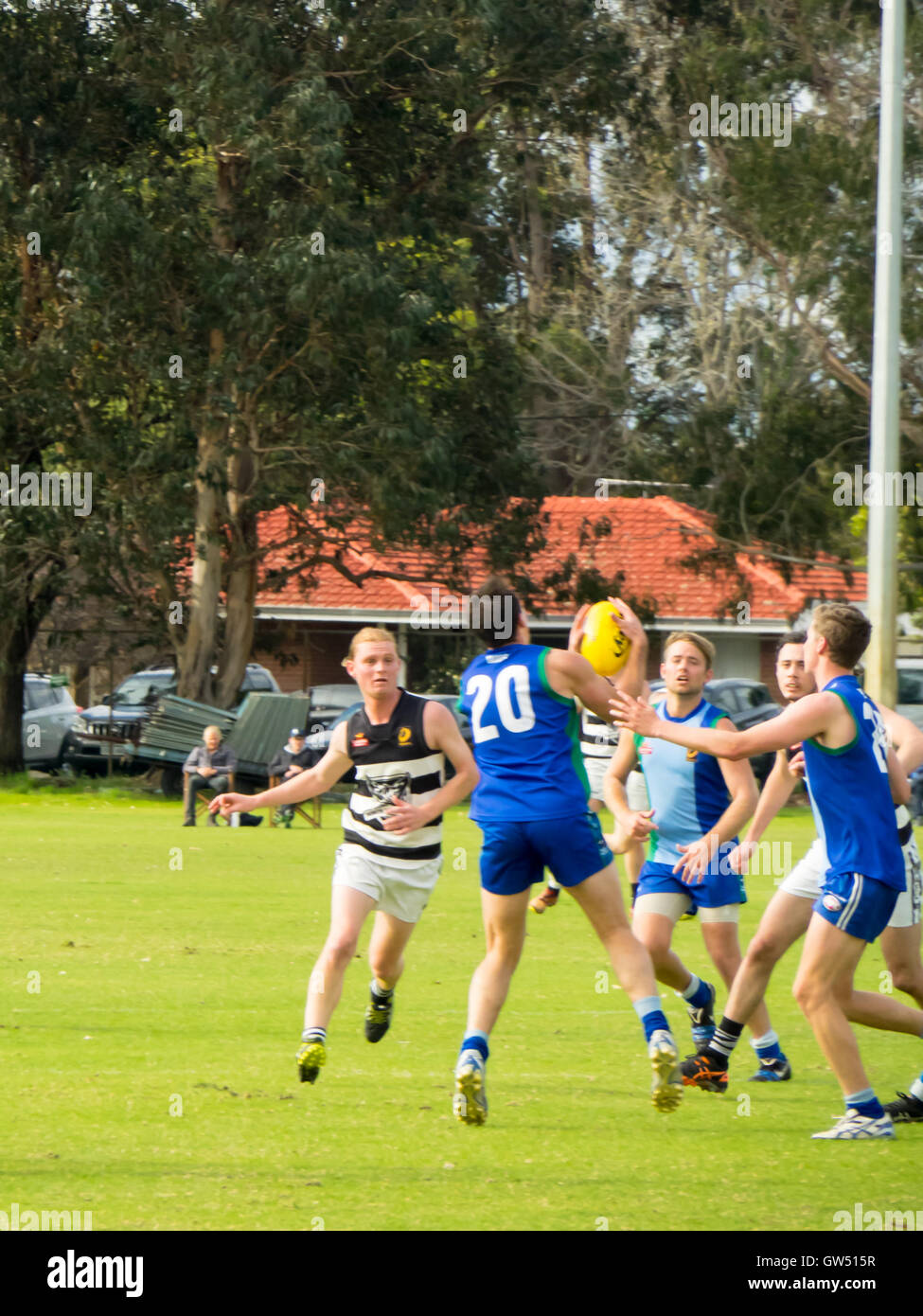 Australian rules football marking hi-res stock photography and images ...