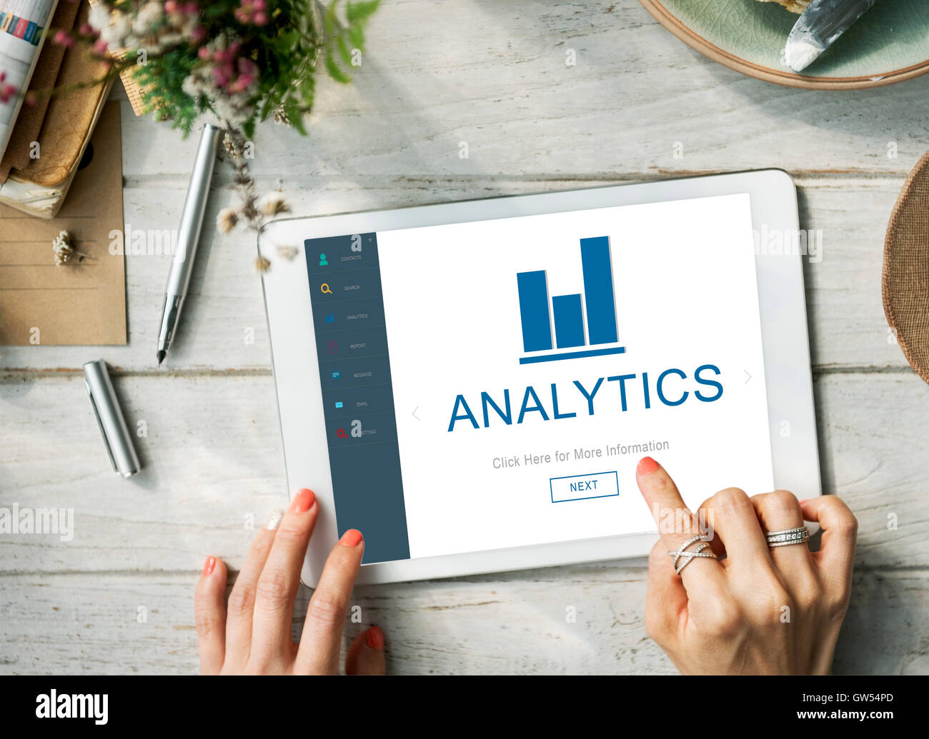 Analytics Finance App Homepage Concept Stock Photo - Alamy