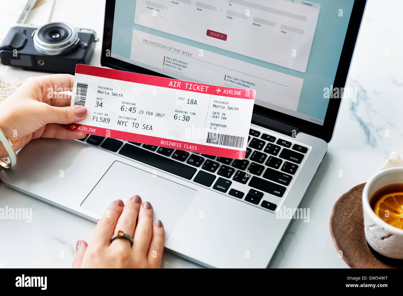 Departure card hi-res stock photography and images - Alamy