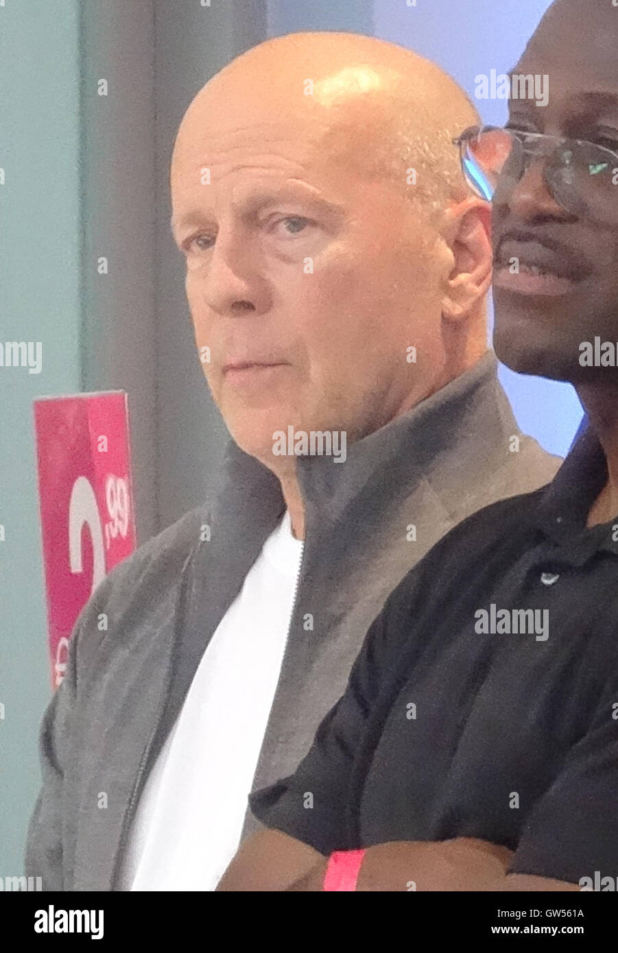 Bruce Willis films a Vodafone commercial in Rome, Italy Featuring ...