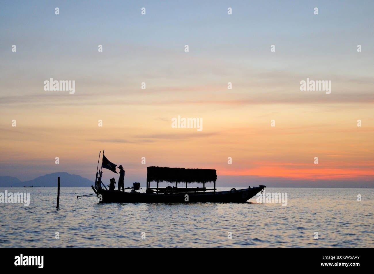 Kampot - colonial houses & port from which fishing boats take off to ...