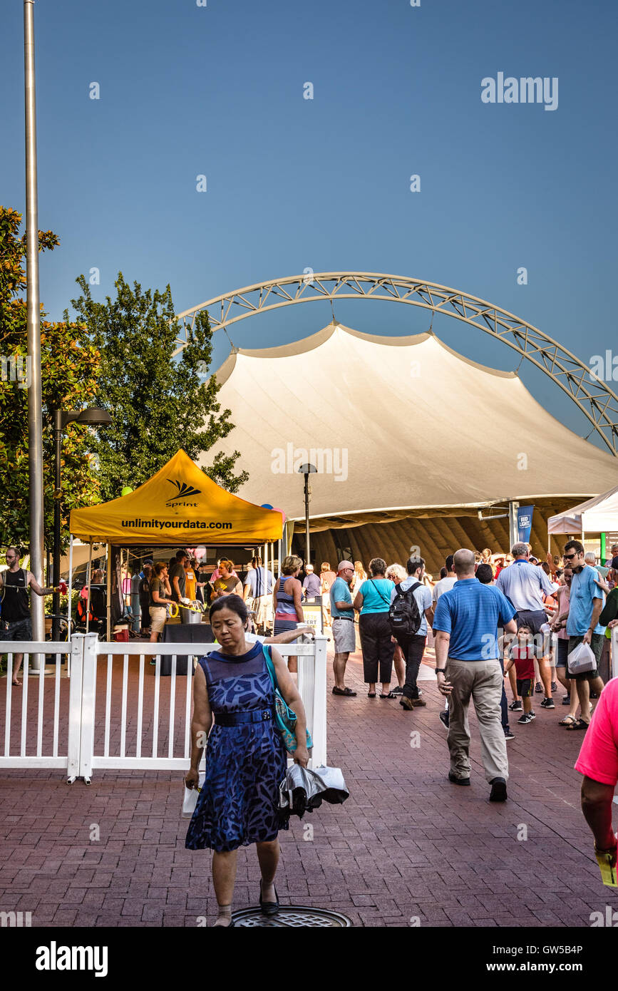 Friday Night Concert, Sprint Pavilion, Historic Pedestrian Downtown ...