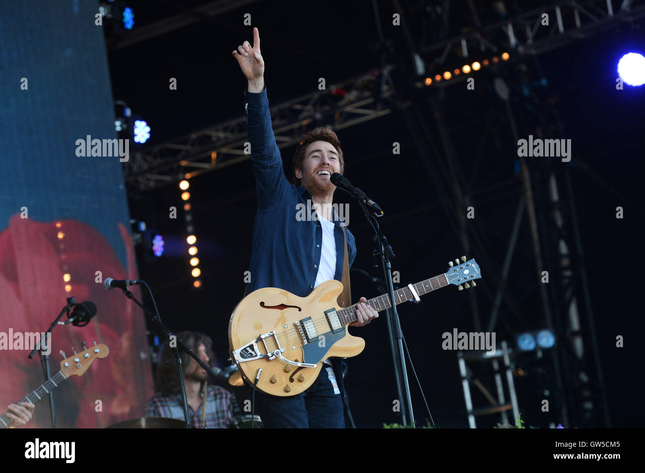 Bbc radio 2 live in hyde park hi-res stock photography and images - Alamy