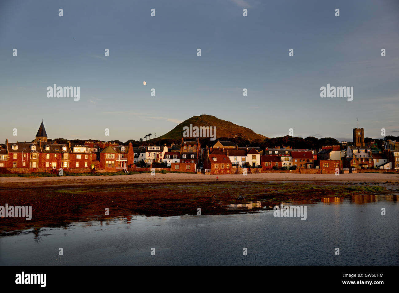 North berwick scotland town hi-res stock photography and images - Alamy