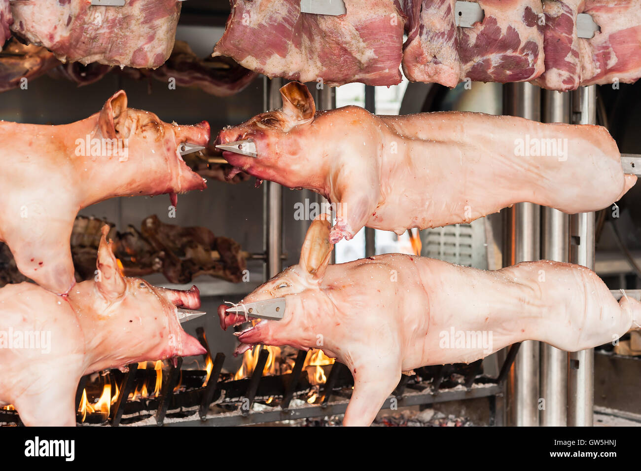 Cooking meat on fire chef hi-res stock photography and images - Alamy