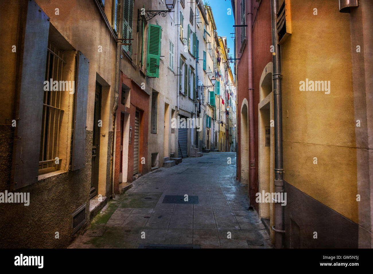 Empty medieval hi-res stock photography and images - Alamy